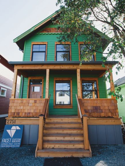 Facet Custom Builders Turns Client Ideas Into Polished Dream Homes ...