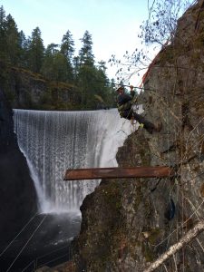 Test Right Rigging Does Heavy Lifting Across BC | Business Examiner